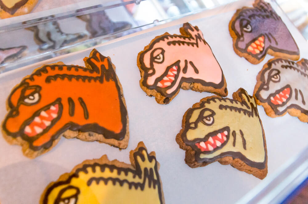 Godzilla Cafe in Korea: Cafe Ookii ( 카페 오오키이) – Seoul Searching