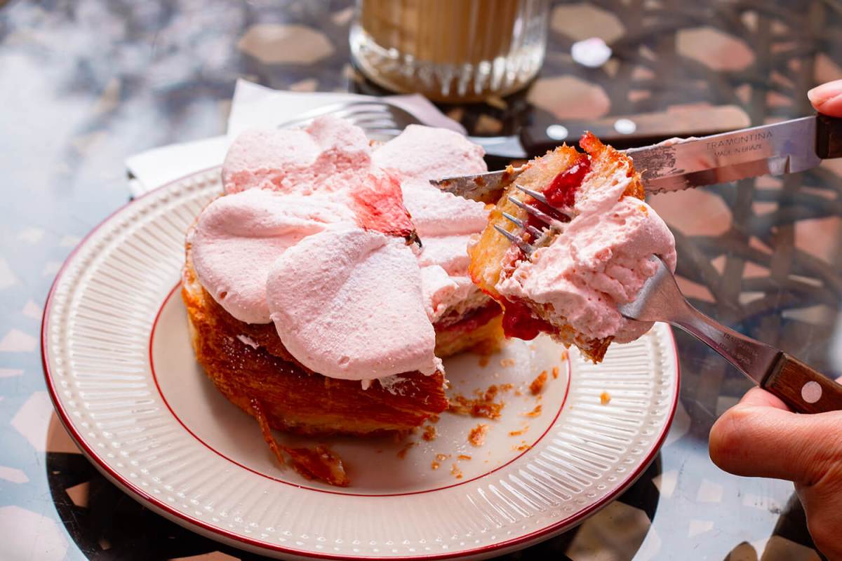 Korea’s Famous Poop Cafe (UPDATED) – Seoul Searching