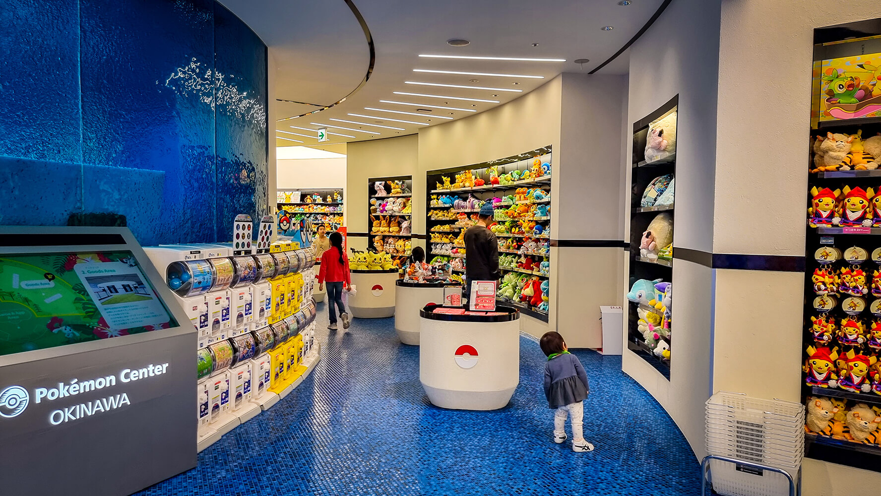 Pokemon Center Okinawa, Home of the Arcanine – Seoul Searching
